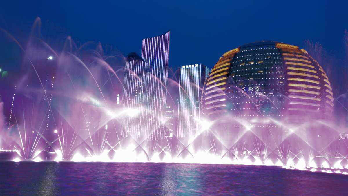 How to Choose LED Fountain Lights