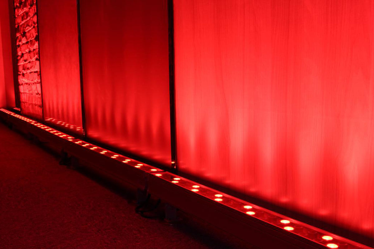 Wall Washer vs. Wall Grazing