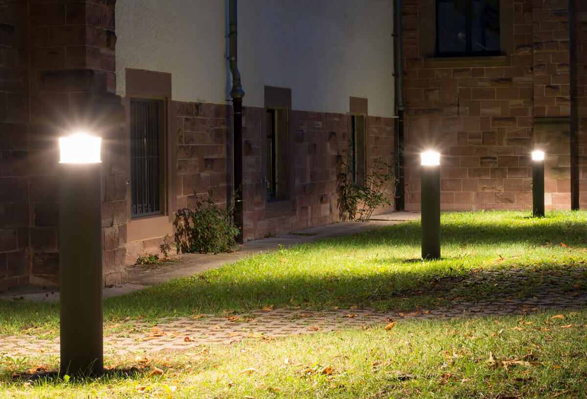 The Versatile Solution for Pathway and Driveway Lighting