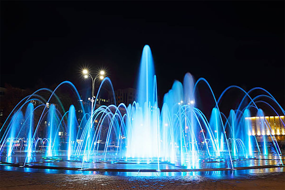How to Create a Dancing Water Fountain: The Definitive Guide - Upward ...